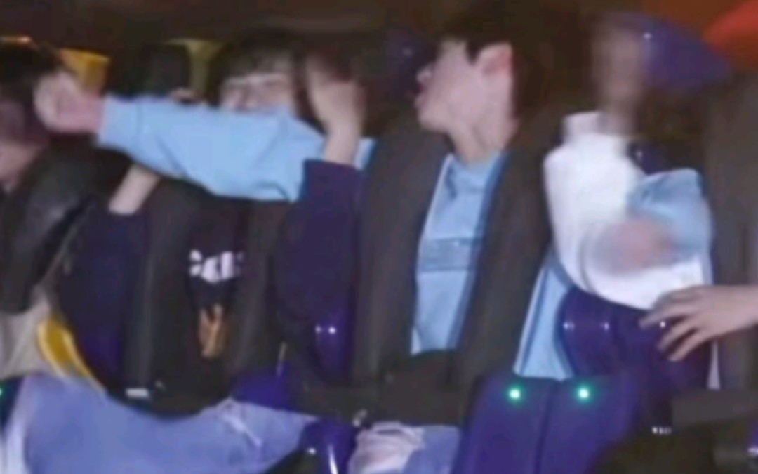 TF家族三代|帅哥为何这般手舞足蹈之大摆锤