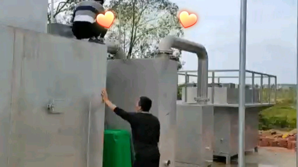 农村整治环境措施方案:整治人居环境 擦亮乡村“颜值”。农村垃圾...