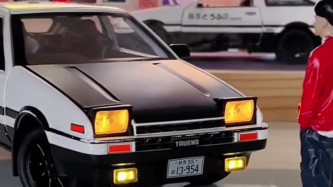 丰田AE86汽车模型合金车模