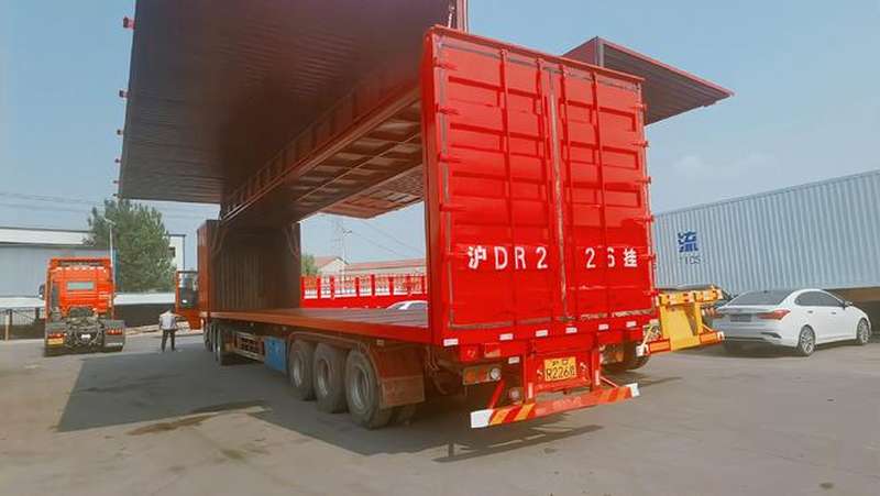 15米飞翼箱式运输半挂车