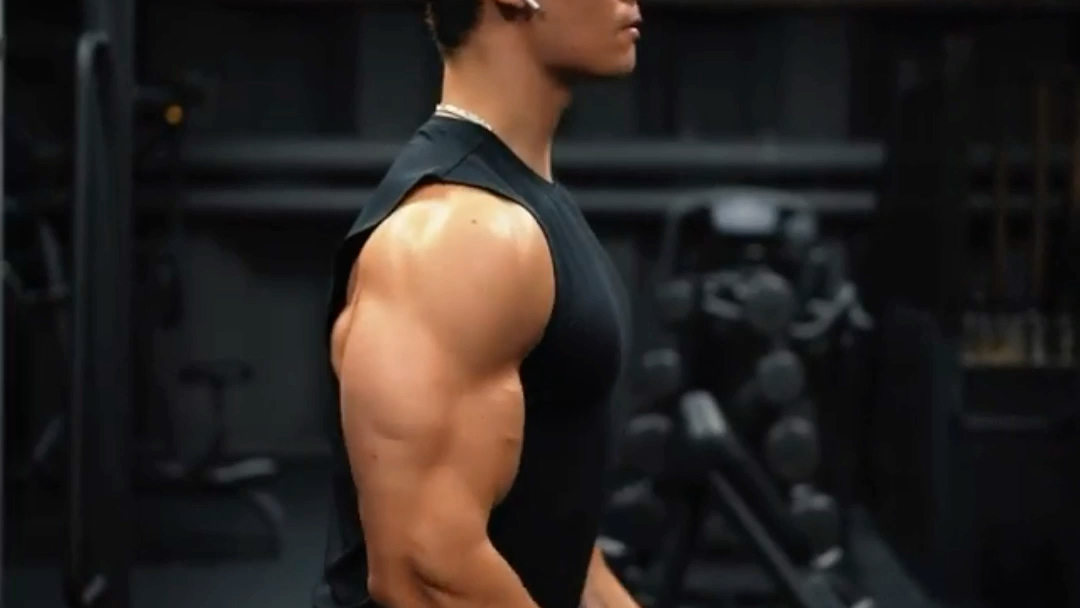 健身房训练计划-男性手臂训练计划(详细计划见评论)