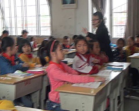 樟树市昌傅镇中心小学小学数学三年级下册《简单的排列问题》邹凤清