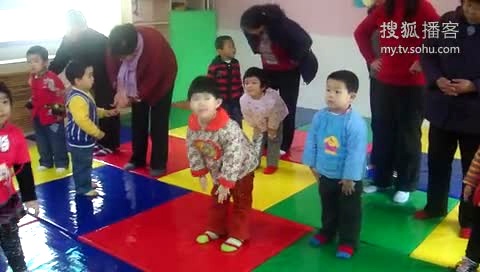 苗苗1班 动物模仿操小猫咪