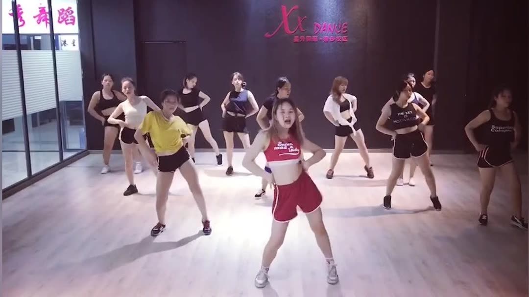 东莞寮步舞蹈培训学校培养艺术气质提升修养