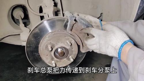 汽车刹车片多久需要更换?听听修理工怎么说
