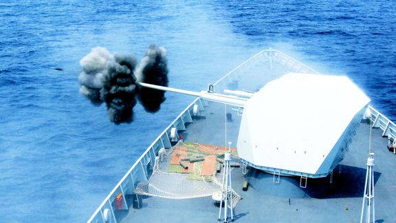 先进战舰密集开火!海军多型军舰编队进行实战化演练