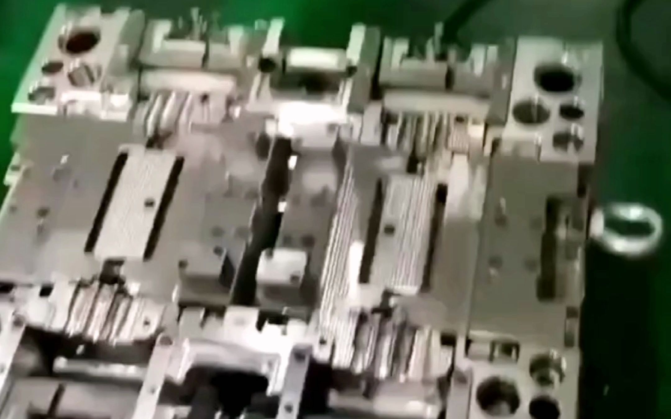 世界模具看中国,中国模具看东莞!