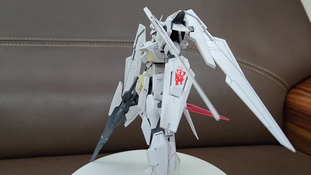 PB 万代模型 MG 1/100 AGE-2 高达 特务队式样 素组完成