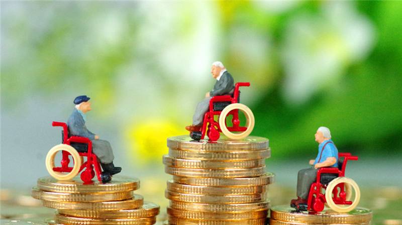 19年养老金有两大变动,社保统筹在进行,养老金要理财