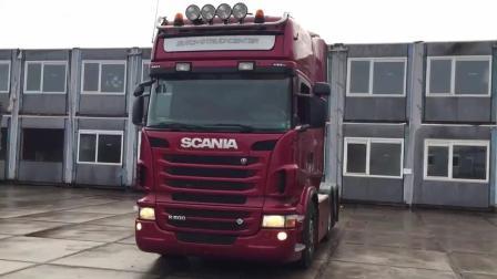 价值100万的斯堪尼亚重卡,坐到驾驶室那一刻,才知道钱花到位了