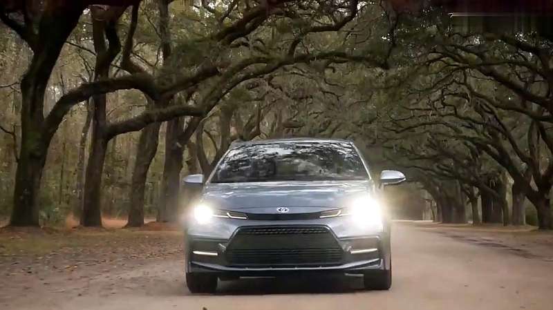 2020款全新丰田卡罗拉,外观内饰全部更新,这个仪表盘有点帅!