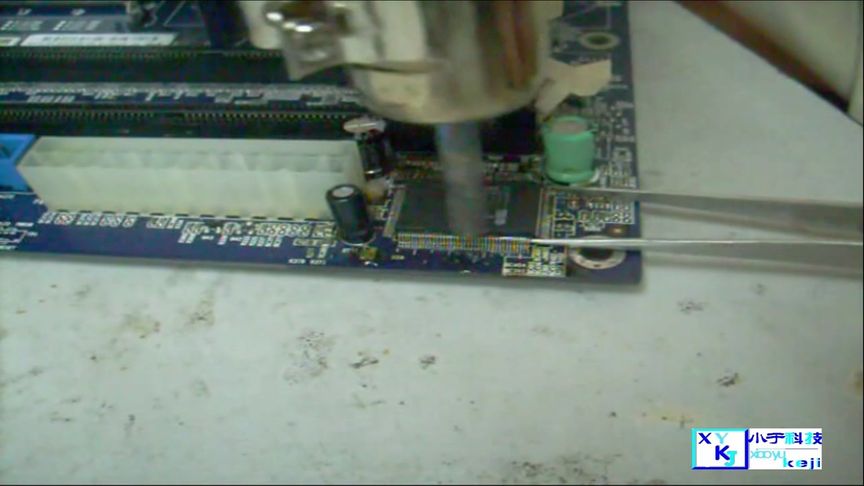 主板芯片IO维修焊,手法没问题!