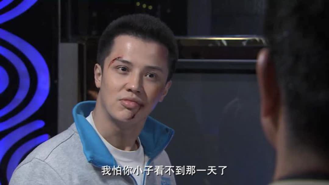 暗警:缉毒警跟踪卧底,没想到被枪杀,牺牲前说出卧底名字