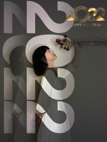 白墙照如何秒变新年氛围感照片跨年照跨年倒计时醒图一下P图