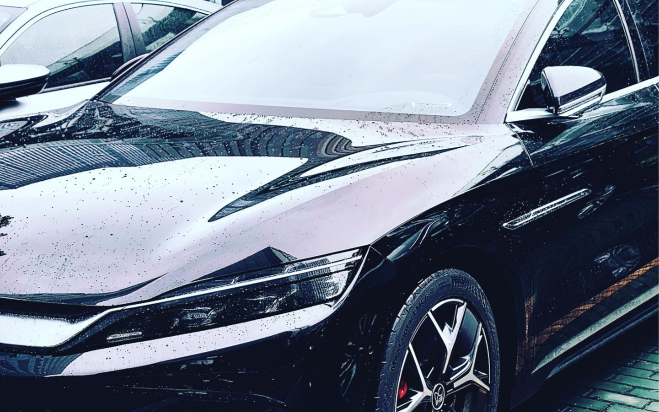 比亚迪2022款汉EV创世旗舰715km冬天续航如何?车主有话说!