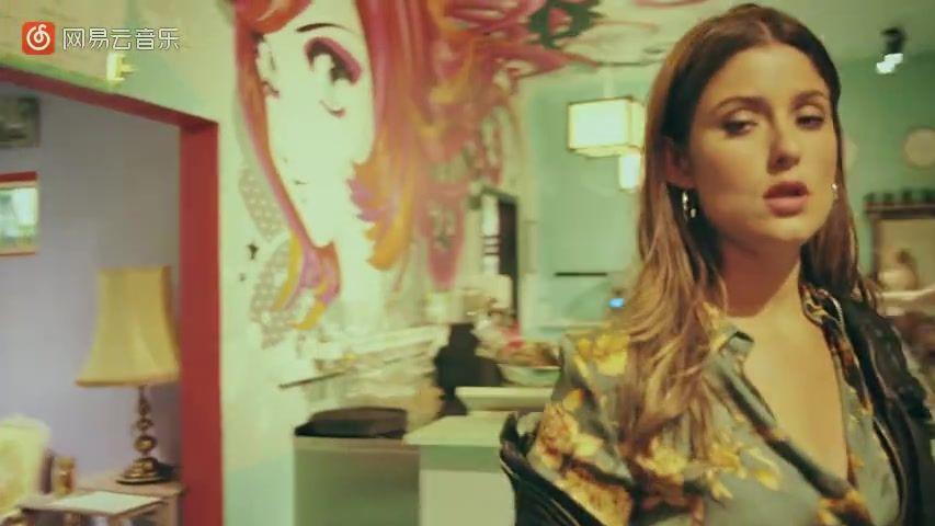 欧美女声系列《Surround Me》开口第一句就决定要点红心了!