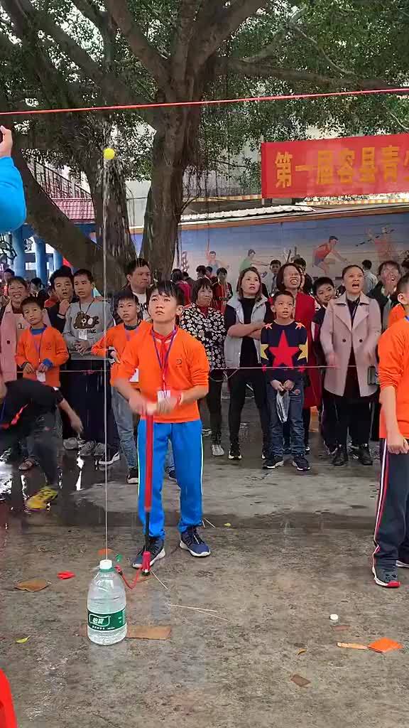 这才是小学生课外实践活动,有趣又涨知识。#新年最牛look#