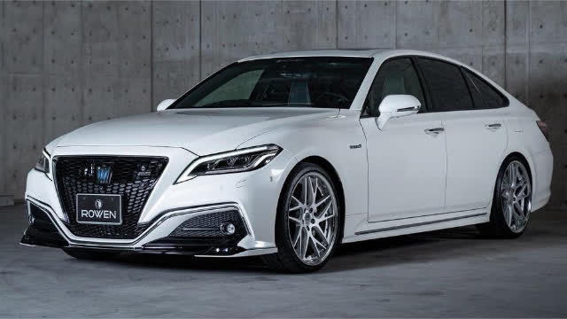 丰田使出杀手锏,全新皇冠终于回归,售价22万