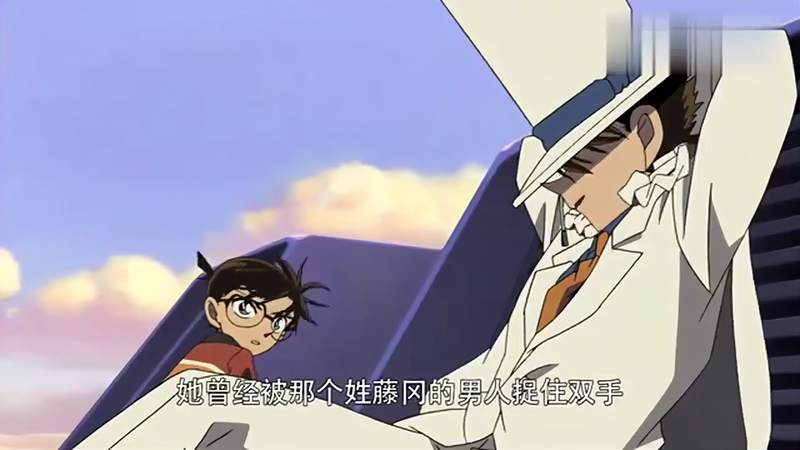 名侦探柯南:柯南基德胆子大,二人手无寸铁,就敢对付恐怖分子