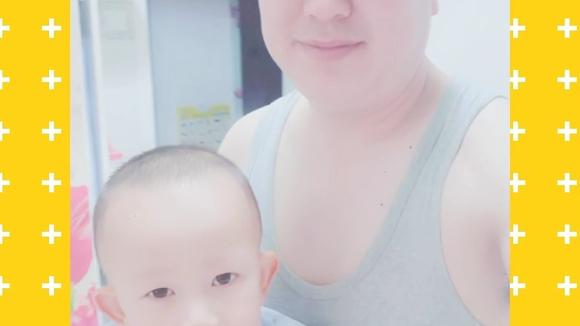 80后的大叔拥有一个可爱宝宝,这是我一生的幸福,祝宝贝健康成长