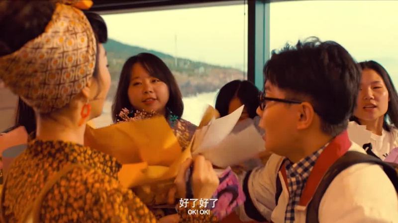 窈窕老爹:小晴理发店装修,吸引许多客人