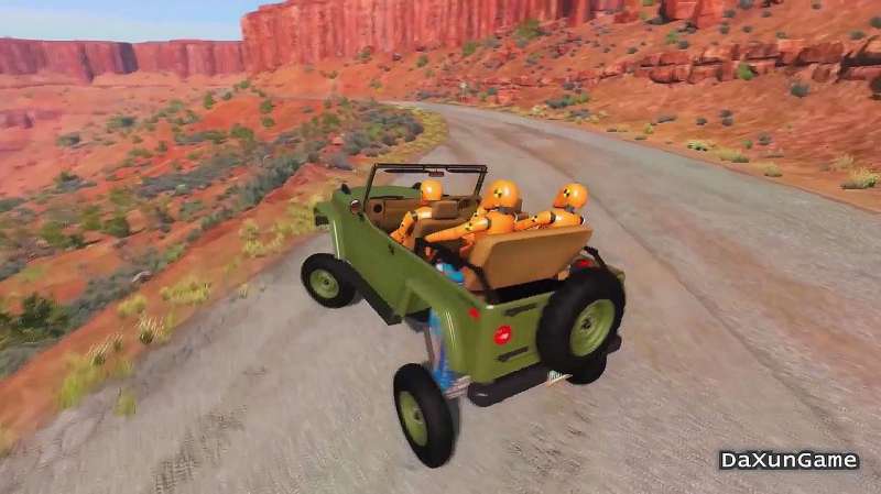 车祸模拟器:把越野车悬挂加高试试怎么样,结果不小心翻车了