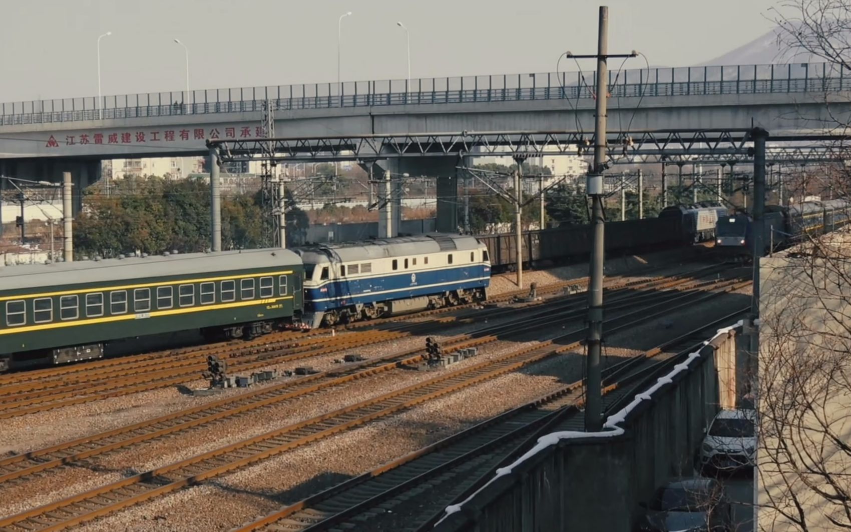 [火车][竞速&会车]DF11[8483]&HXD2B[货][竞速] 出 HXD3C[K1156] ...