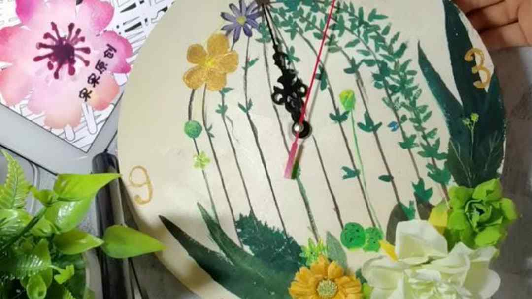 超有创意手绘,手工制作立体花艺钟表!