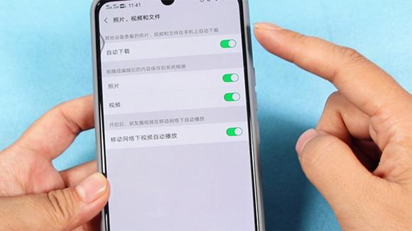 每天用微信,3个开关一定要关闭,否则手机越用越卡,别不当回事