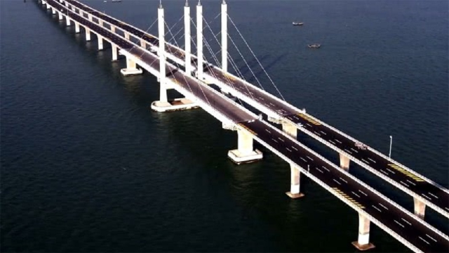 世界最长的大桥,开车2小时才能通过,总投资超300亿
