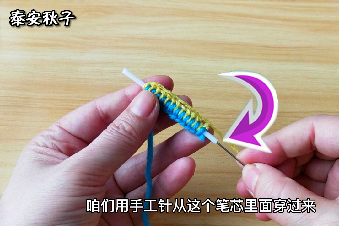 旧毛衣的创意巧改造?拆下毛线,绕笔芯缝几圈:成品漂亮的不得了