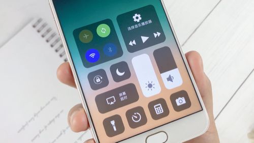 教你在安卓手机上使用iOS系统,操作简单,比真的苹果手机还好用