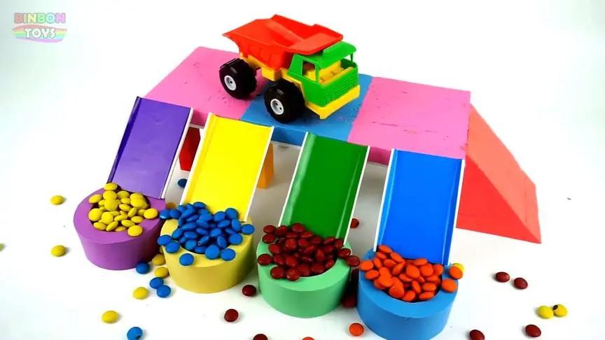 益智动画,手工diy制作太空沙彩虹滑梯玩具模型