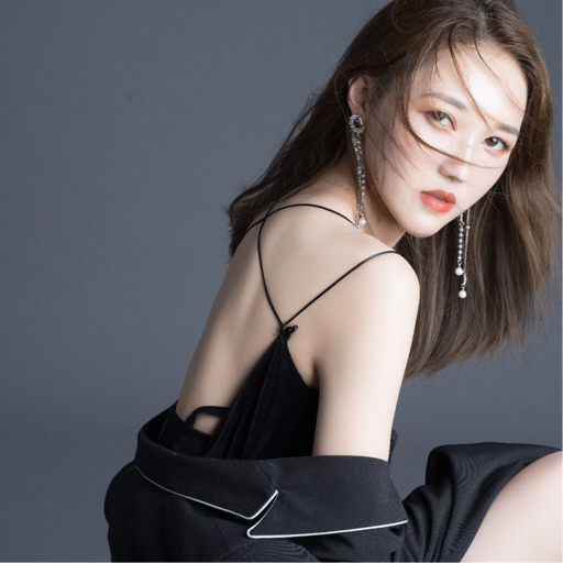 潘全货是彩妆控控控 