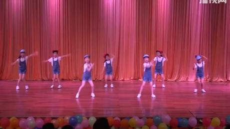 最新《barbarbar》二年级舞蹈超火的女生舞蹈小学生舞蹈