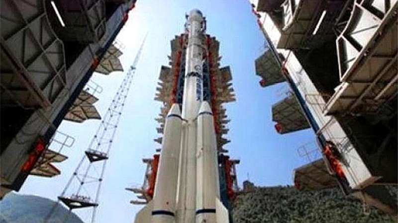 北斗发射倒计时!马斯克将三周发射200星,美国争夺太空加速