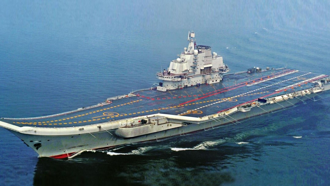 中国硬核武器强势现身!“航母杀手”守护南海领域,美国无路可走