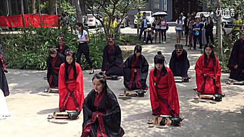2016年5月18日西北大学举办礼敬中华优秀传统文化、汉服集体成人礼...