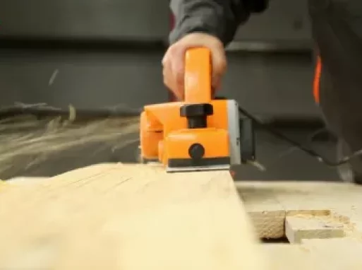968203电刨操作视频