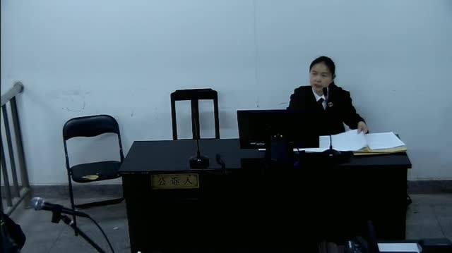安徽省休宁县人民法院于2016年4月21日9时在第二法庭公开开庭审理...