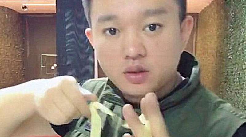 弹弓:无架弹弓这样玩,最安全…