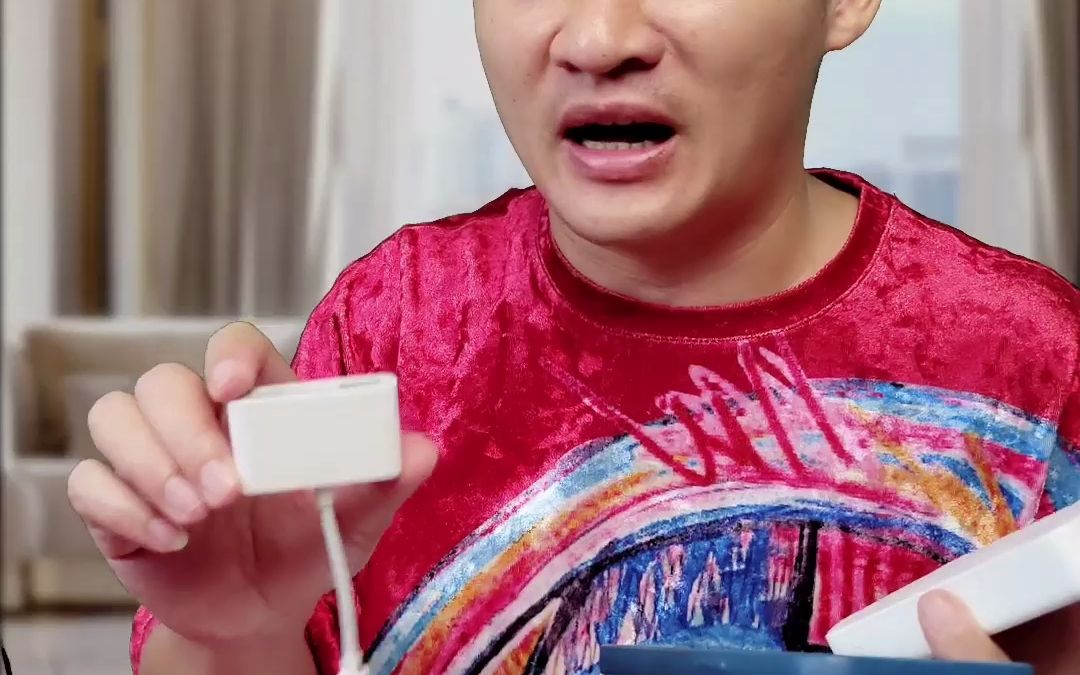 NEWQ移动固态硬盘,扩容备份数据真好用