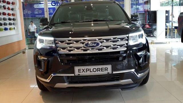 福特探险者到店,打开后备箱放倒后排座椅,我忘了林肯飞行家