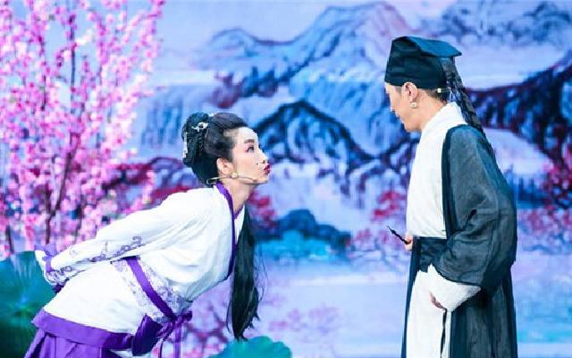《喜剧总动员2》:秦海璐化身刁蛮东施 勇斗山贼喜得良缘