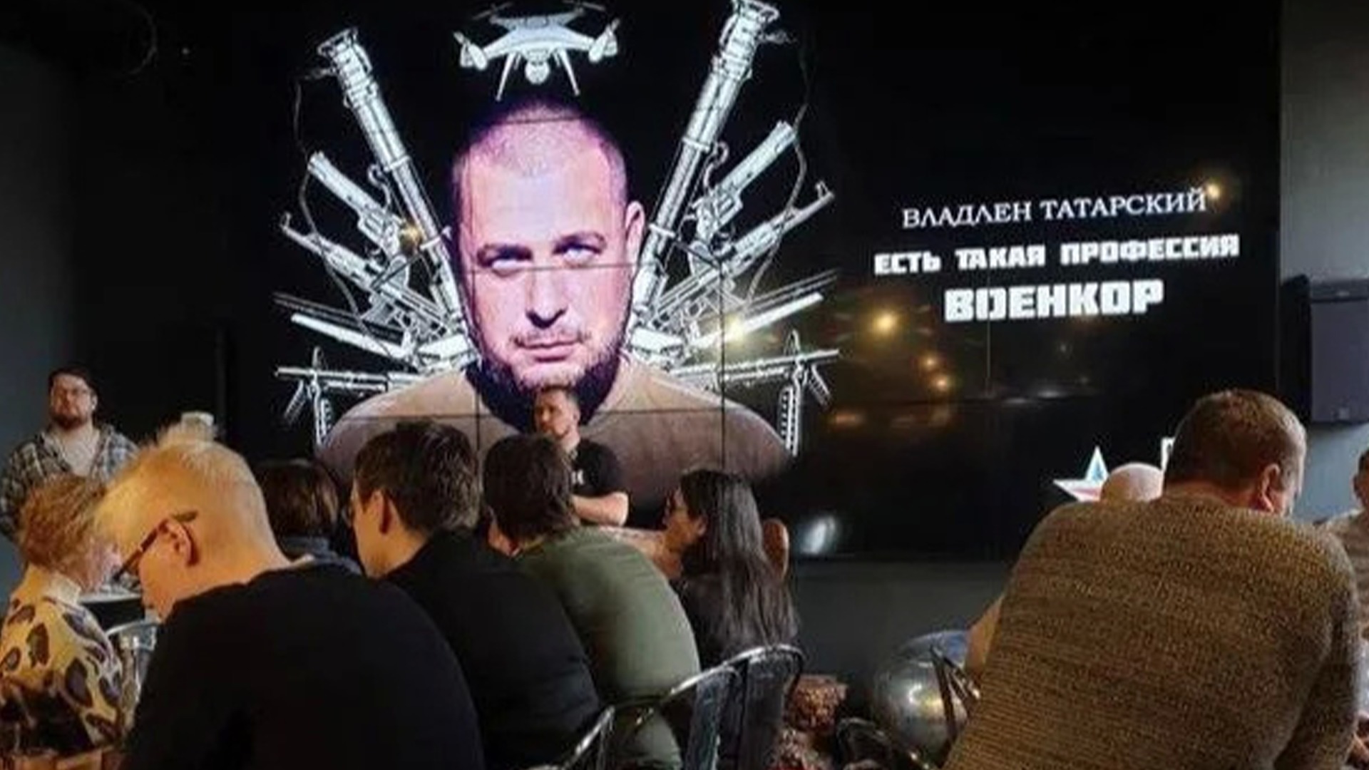 俄罗斯咖啡店爆炸案最新现场曝光:遇难者查看装炸药的雕像时瞬间爆炸