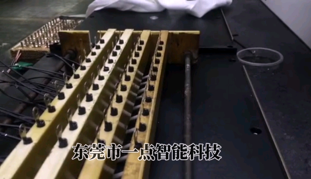 智能视觉点胶机点漆机AB胶点胶机涂胶机温度传感器点胶