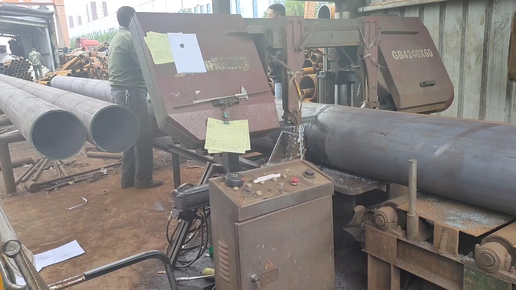 热扩大口径无缝钢管切定尺