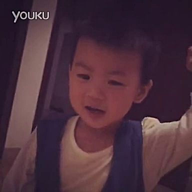 两岁宝宝唱小兔子乖乖!亮点在手势!完美!