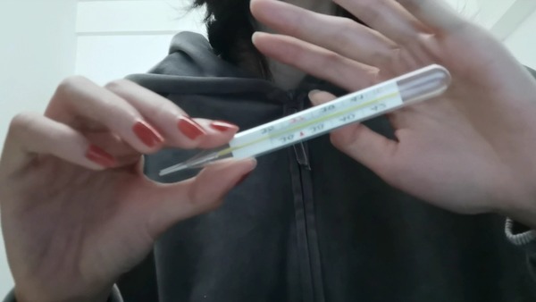 水银温度计探温很准确