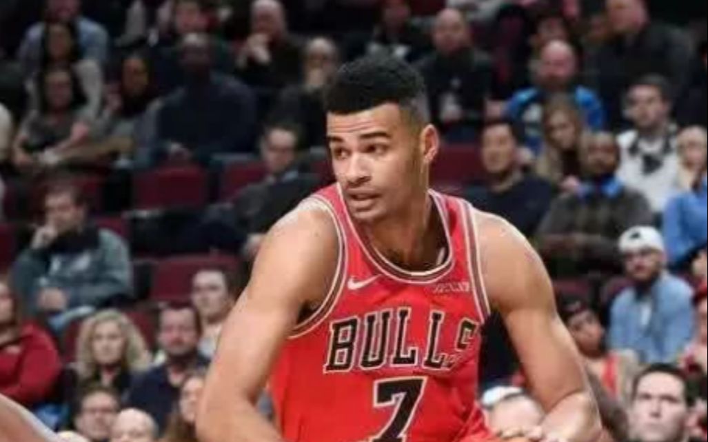 NBA2KOL2 贫民窟里的库里201的销魂持球手——卡巴洛特【臭鱼烂虾...